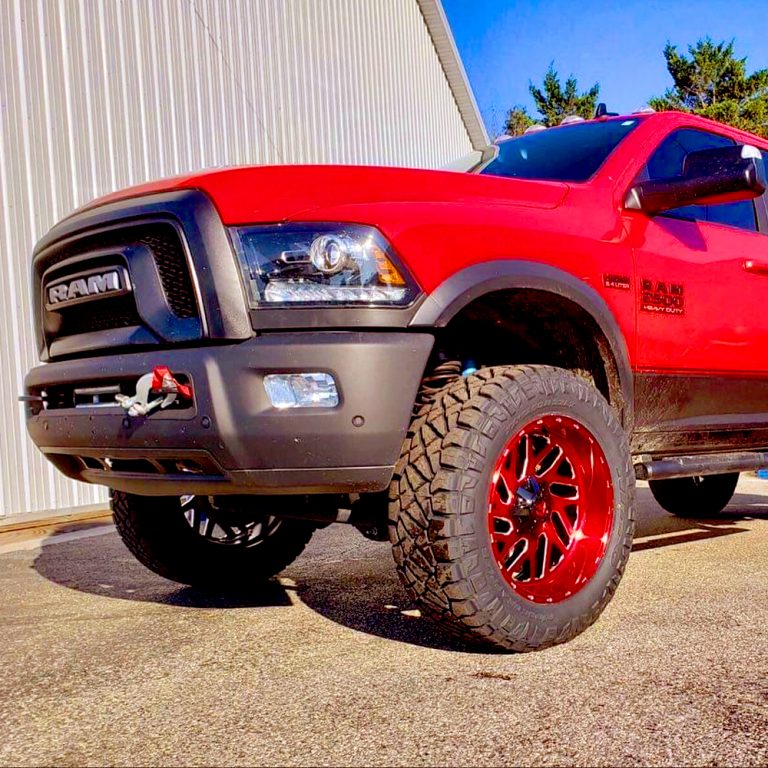 GALLERY | Trick Trucks